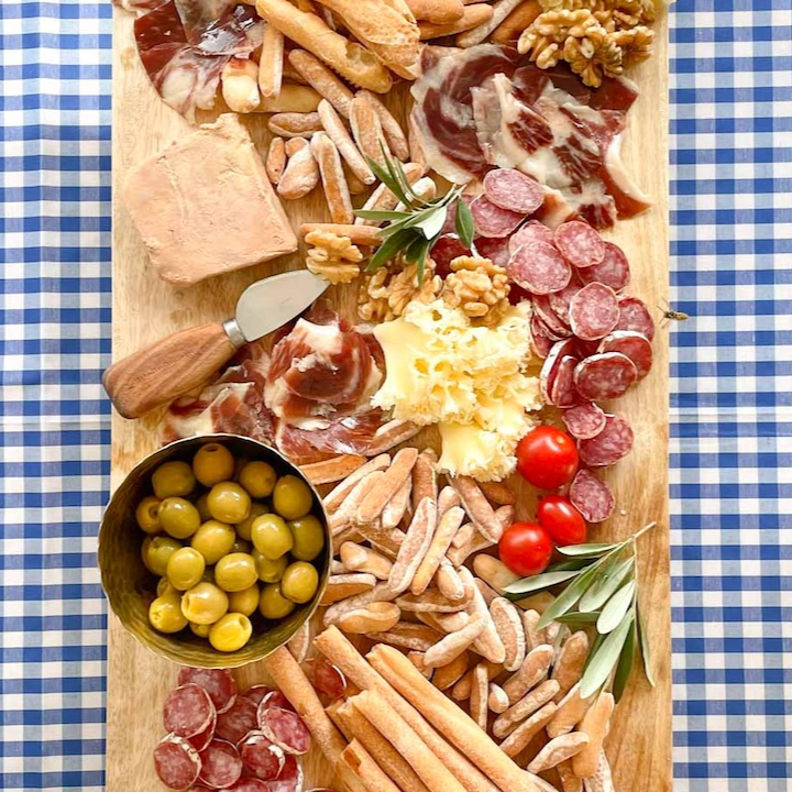 XL snack boards the new trend – La Fiesta de Olivia